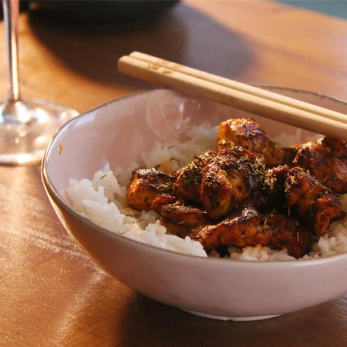 Recette Poulet mariné curry et aromates - Cuisinovores